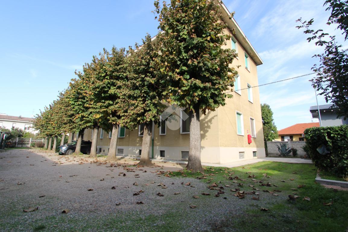 Appartamento in vendita a Bareggio