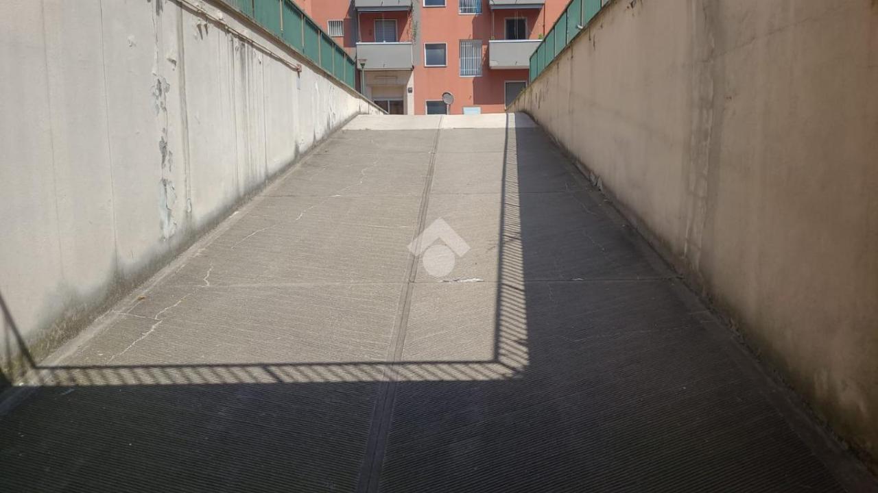 Box in vendita a Milano