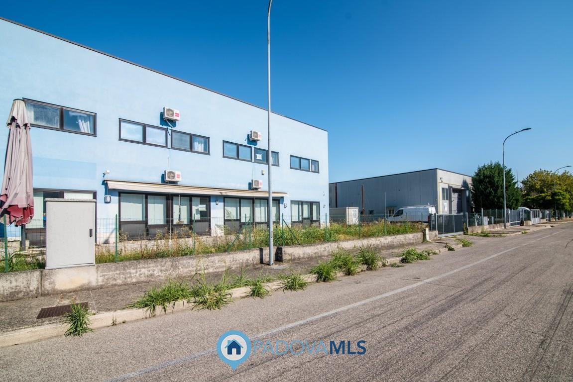 Ufficio in vendita a Teolo