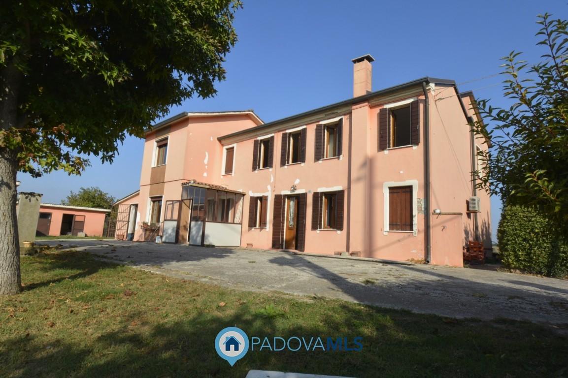 Casa indipendente in vendita a Pozzonovo