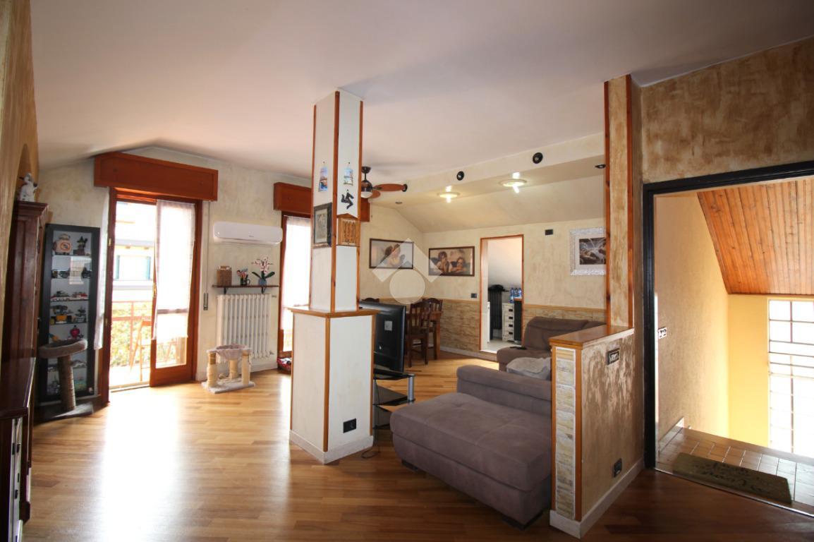 Appartamento in vendita a Rho