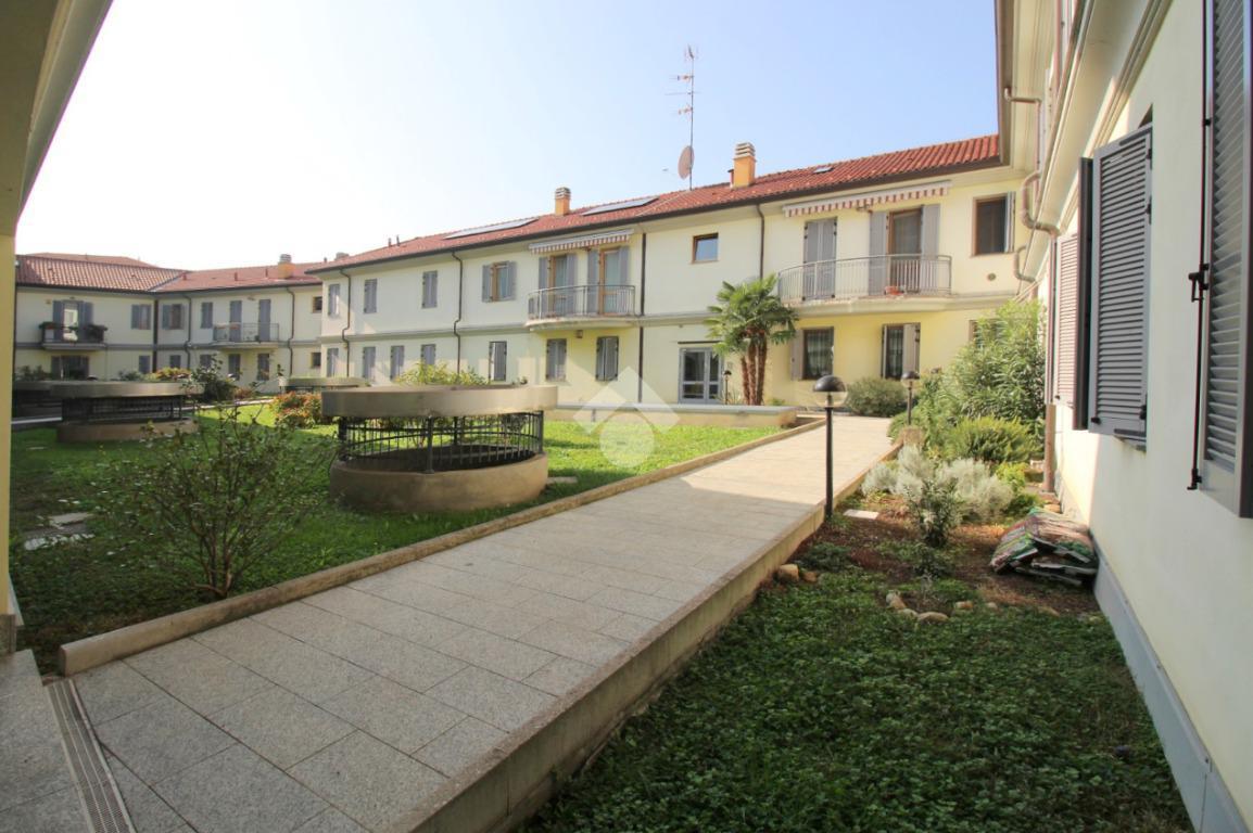 Appartamento in vendita a Rho