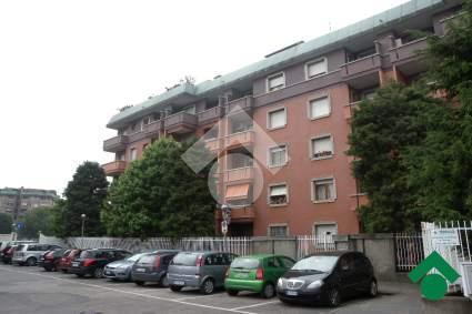 Box in vendita a Rho