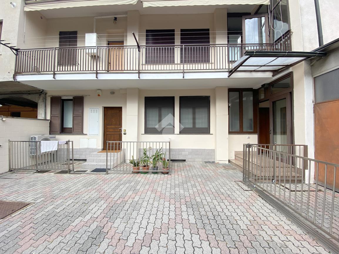 Appartamento in vendita a Rho