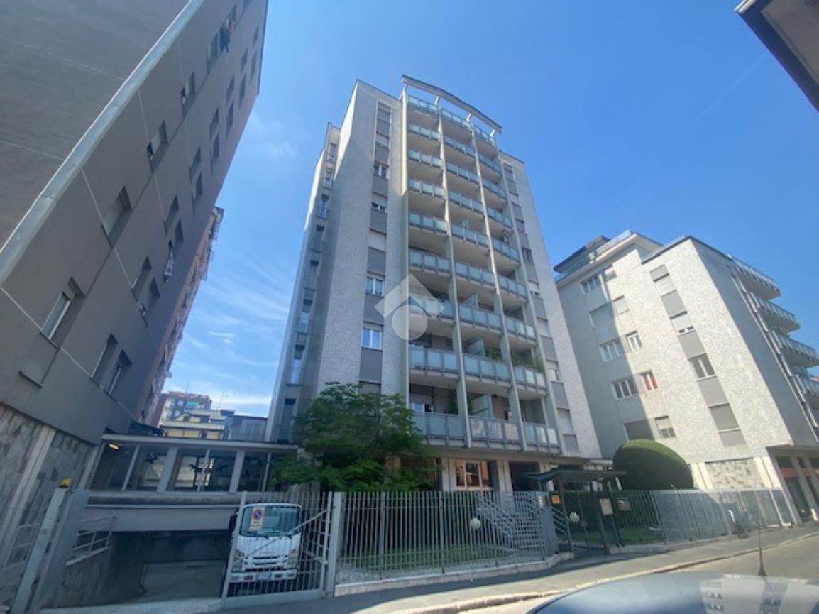 Appartamento in affitto a Rho