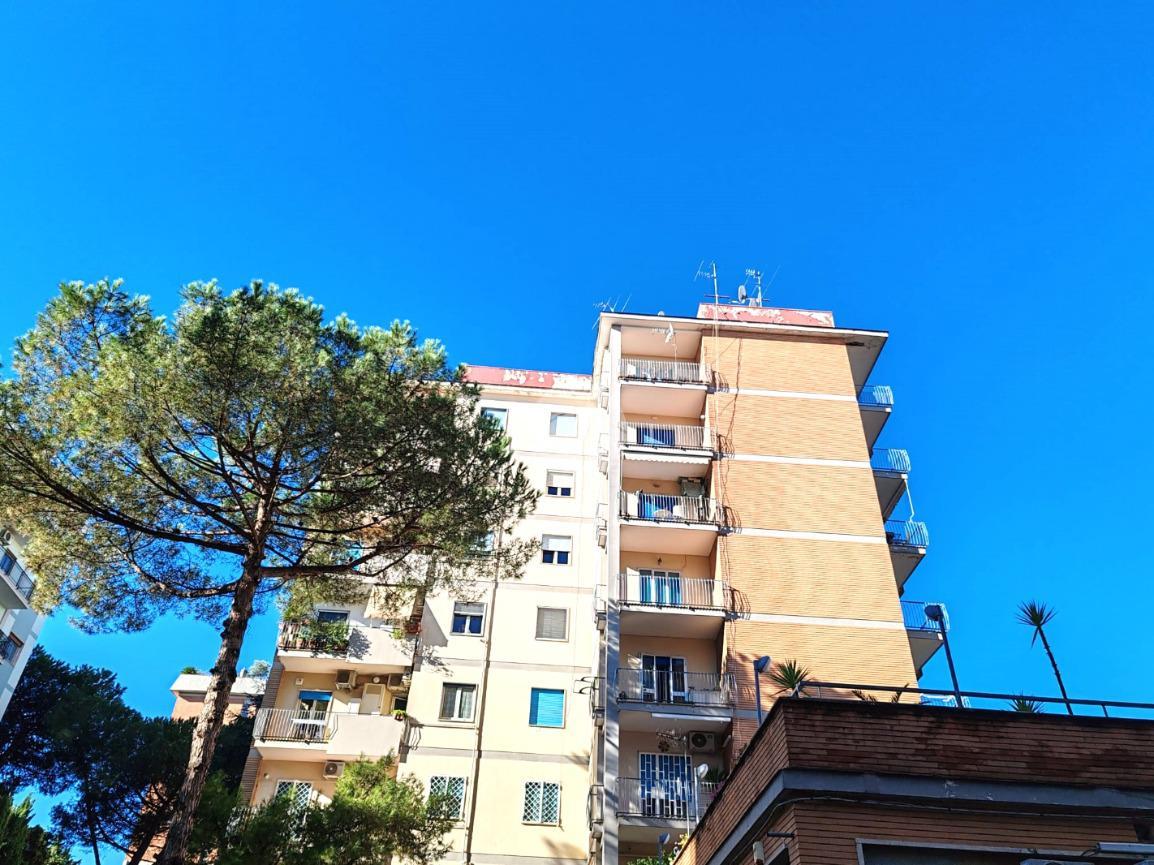 Appartamento in affitto a Napoli