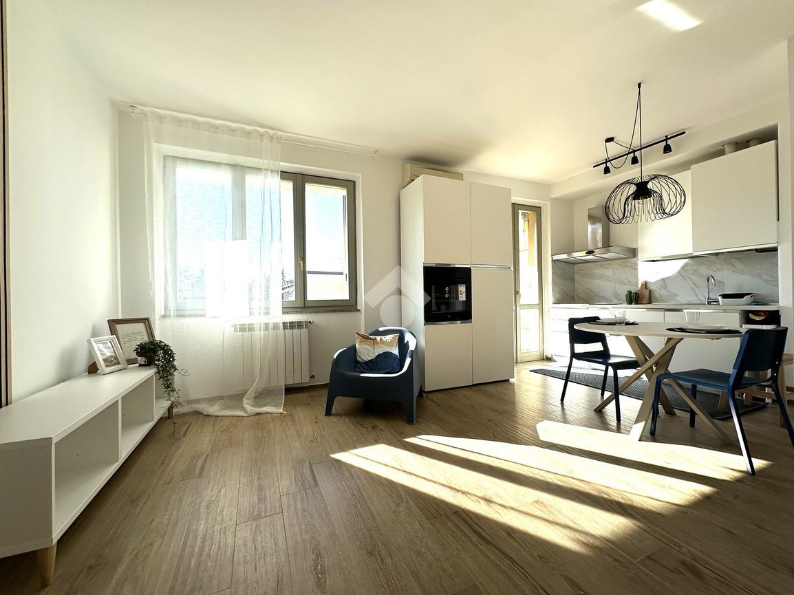 Appartamento in vendita a Carugate