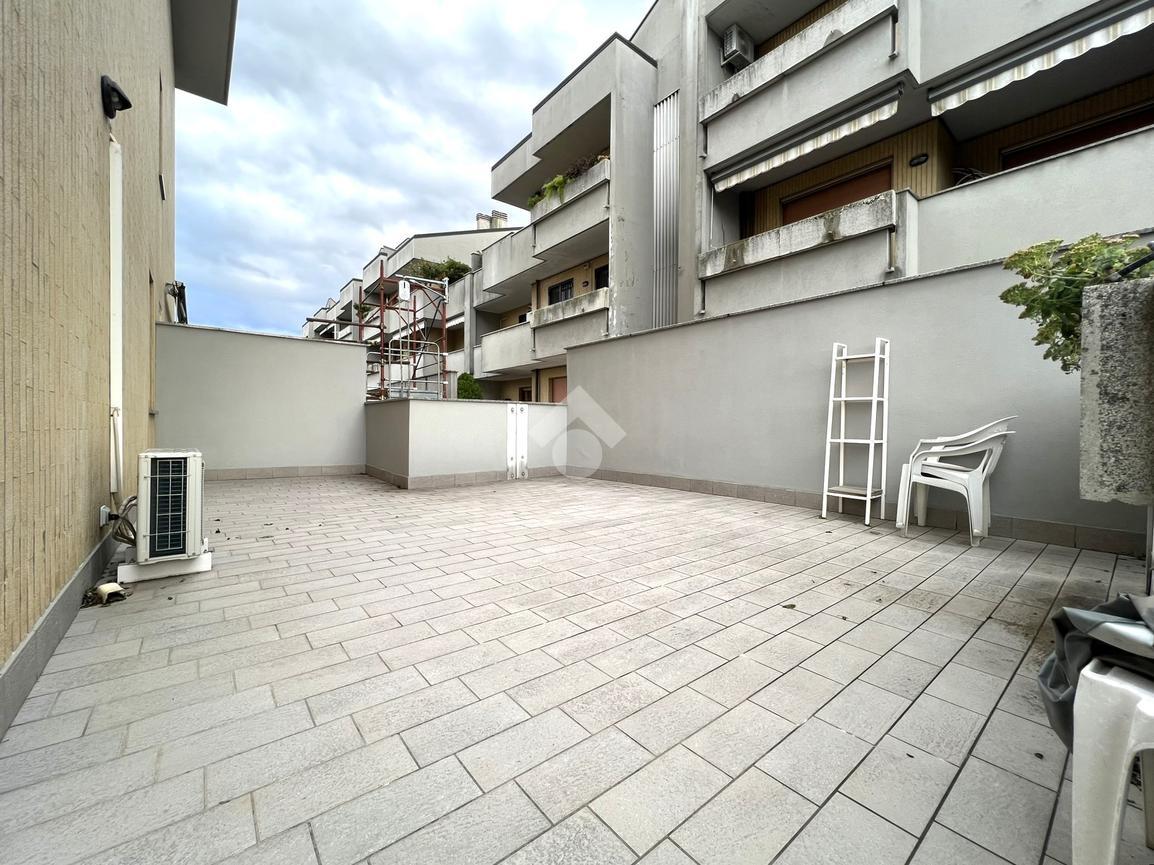 Appartamento in vendita a Carugate