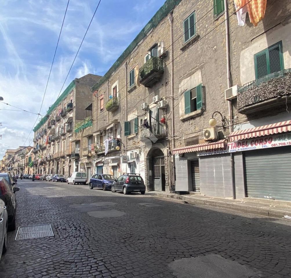 Appartamento in vendita a Napoli