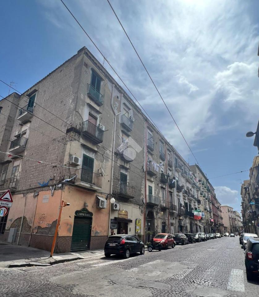 Appartamento in vendita a Napoli