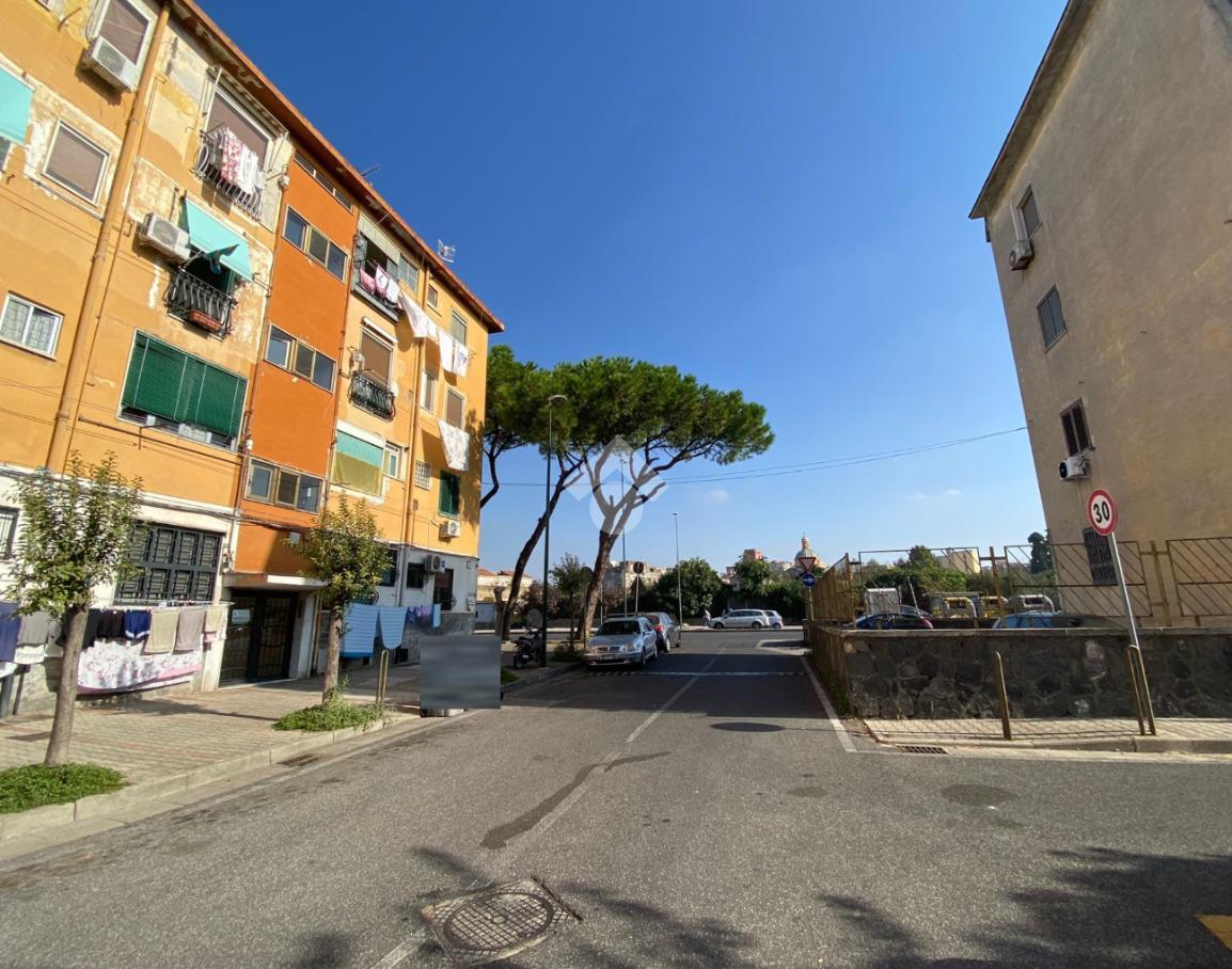 Appartamento in vendita a Napoli