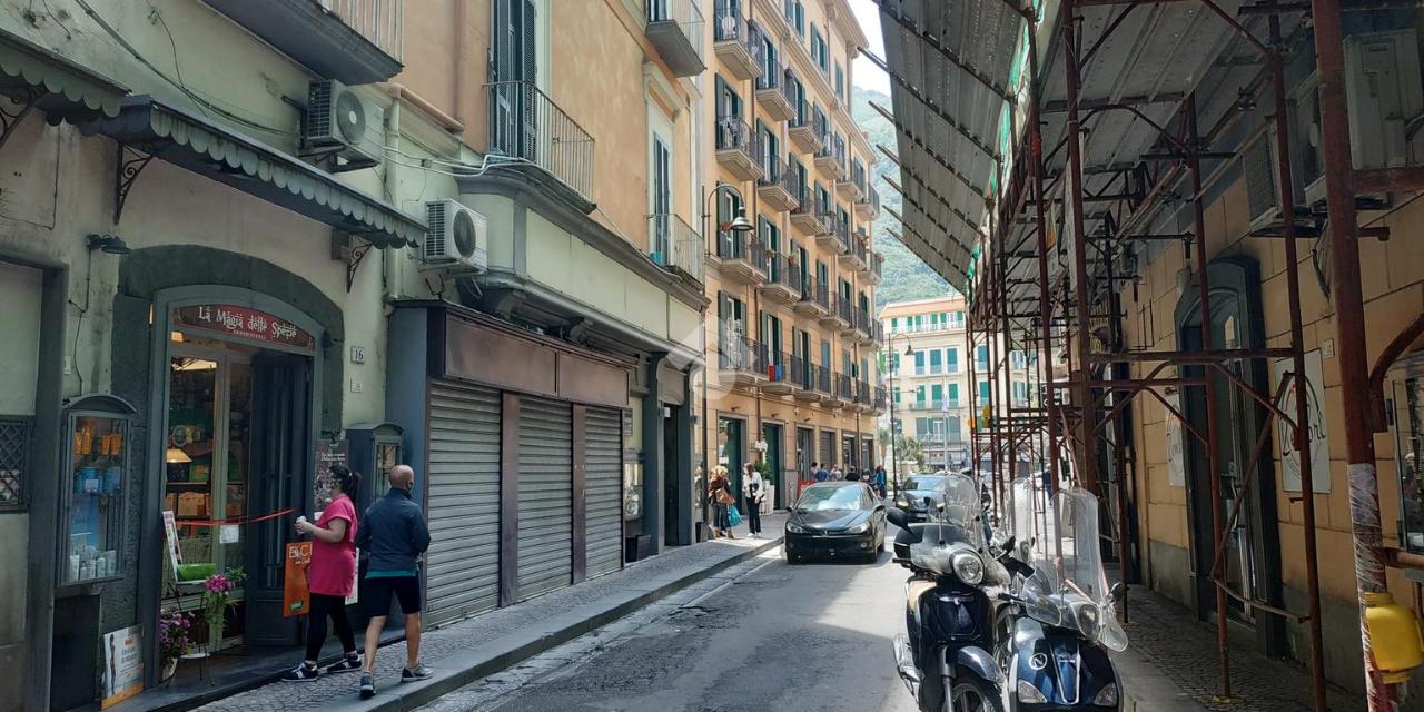 Appartamento in affitto a Castellammare Di Stabia