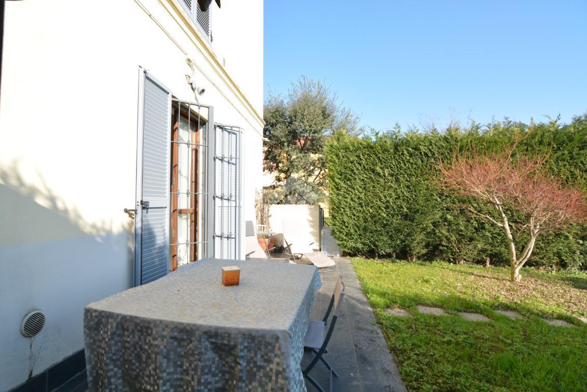 Appartamento in vendita a Ronco Briantino