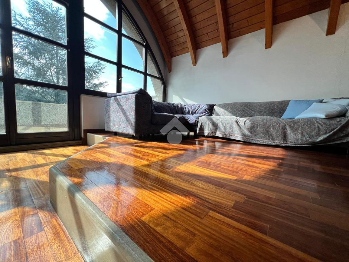 Villa in vendita a Novara