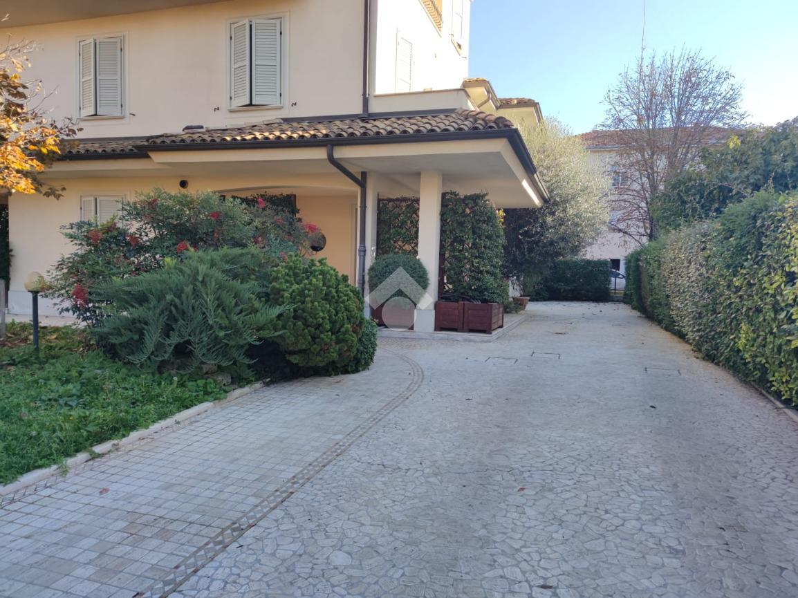 Villa in affitto a Carpi
