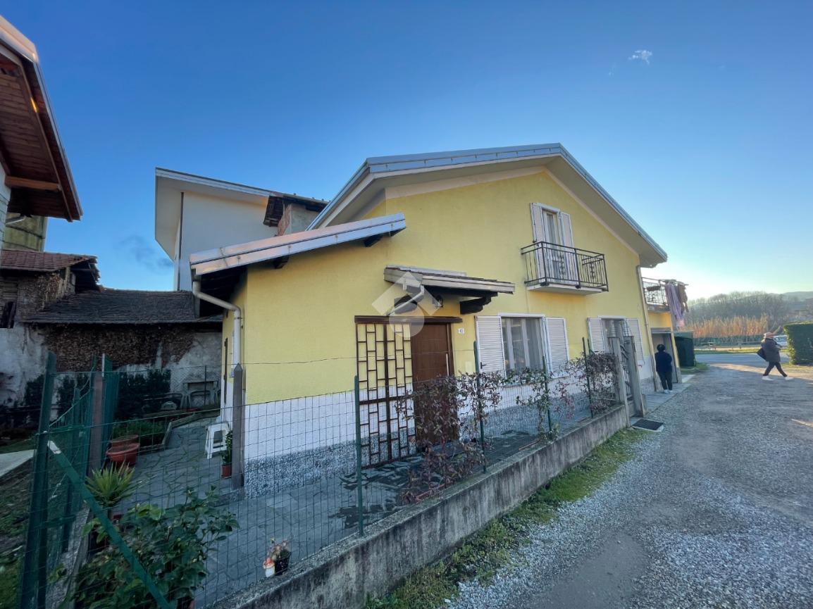 Casa indipendente in vendita a Briga Novarese