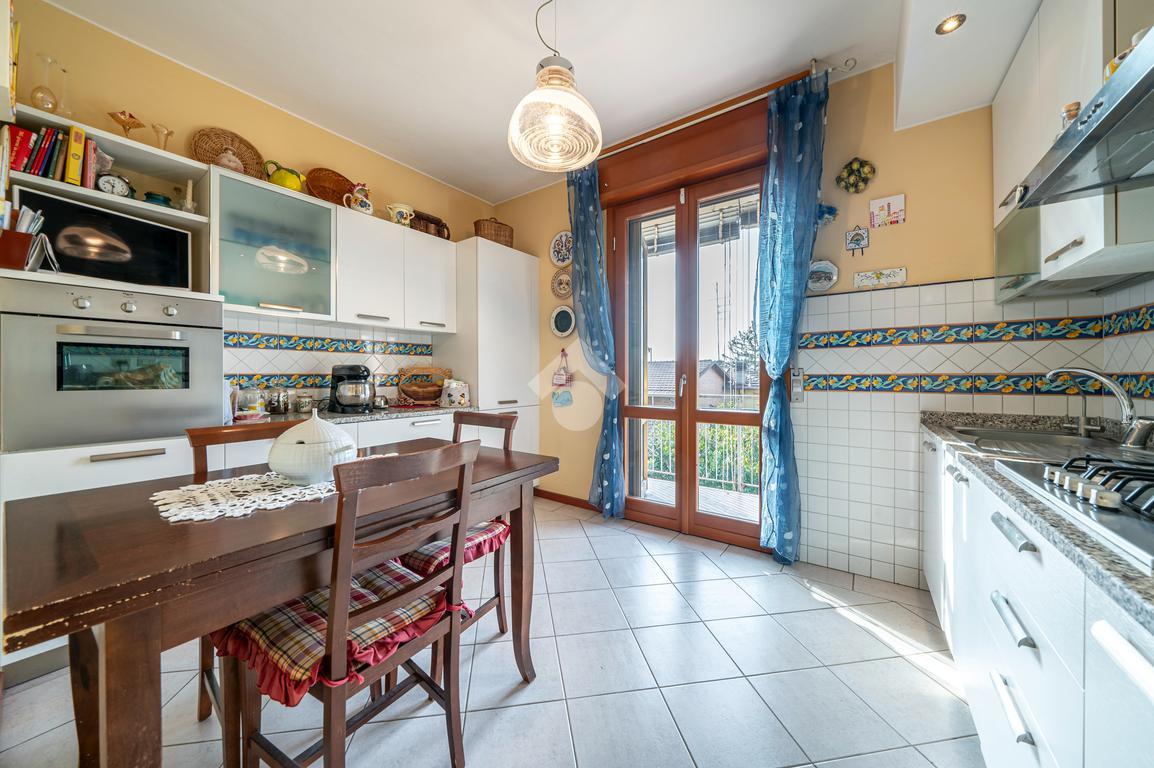 Appartamento in vendita a Modena