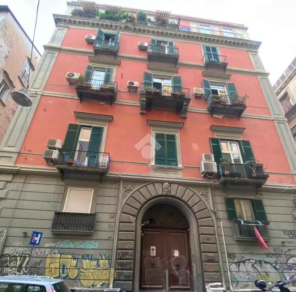 Appartamento in vendita a Napoli
