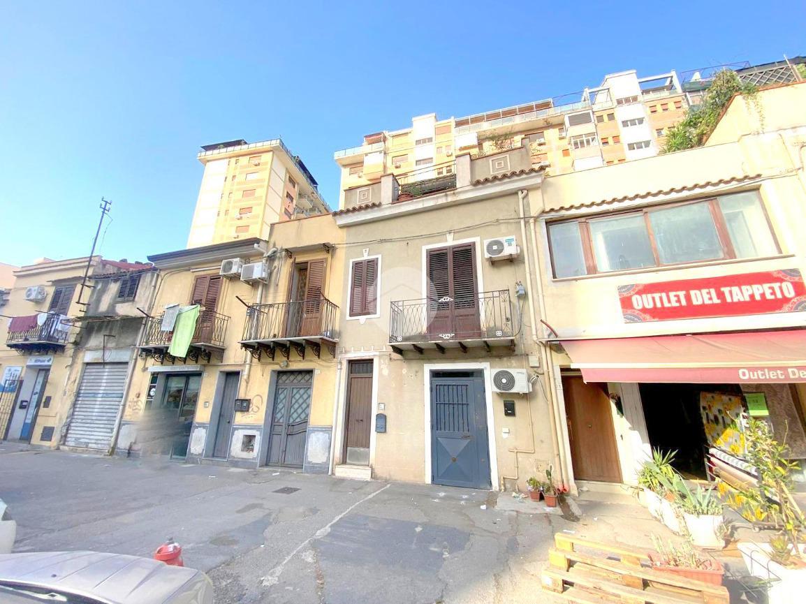 Appartamento in vendita a Palermo