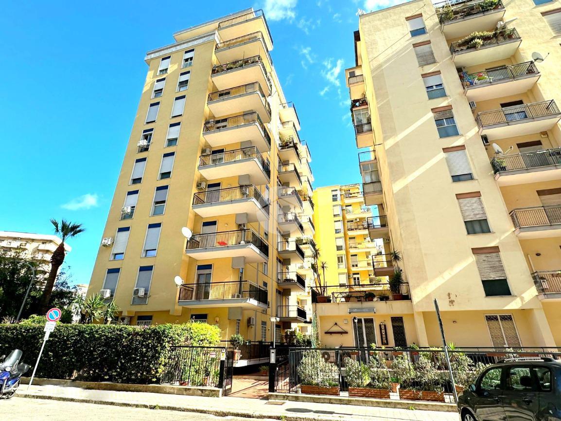 Appartamento in vendita a Palermo