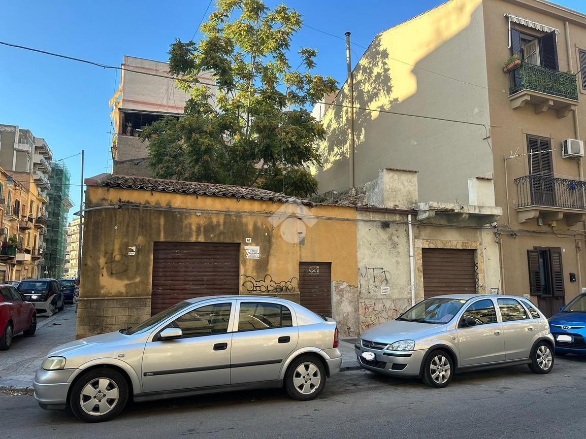 Casa indipendente in vendita a Palermo