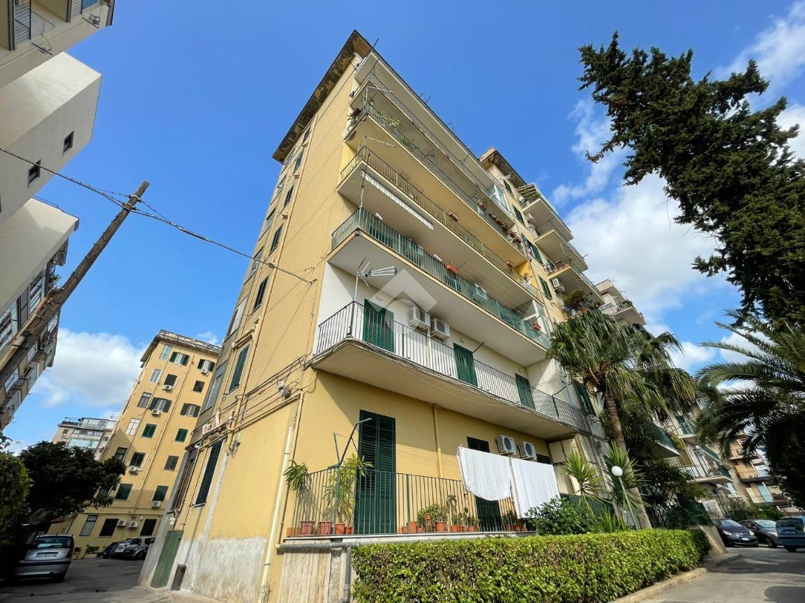 Appartamento in vendita a Palermo
