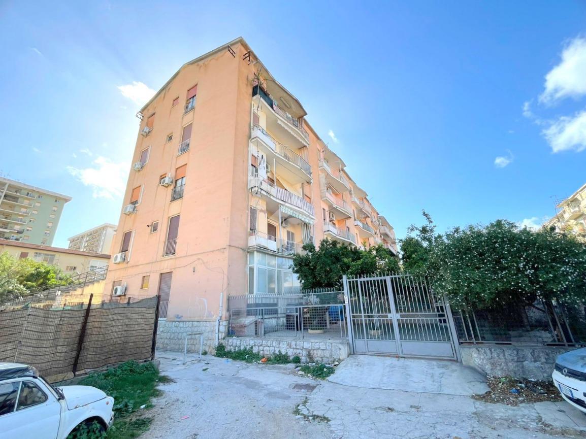 Appartamento in vendita a Palermo