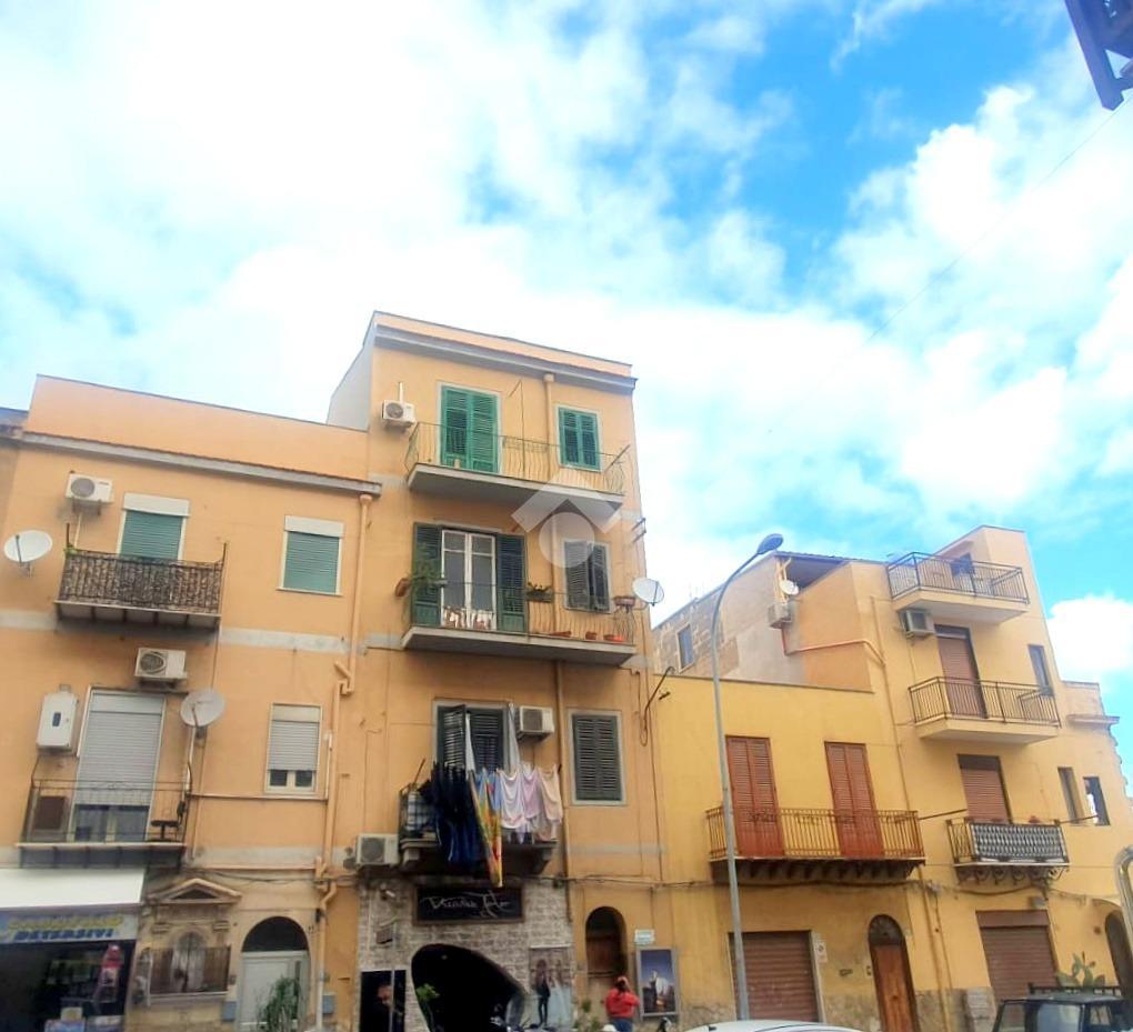 Appartamento in vendita a Palermo