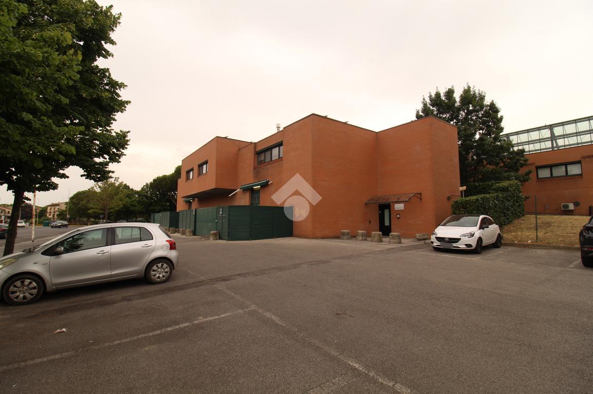 Ufficio in affitto a Prato