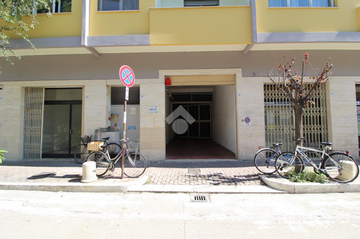 Box in vendita a Pescara