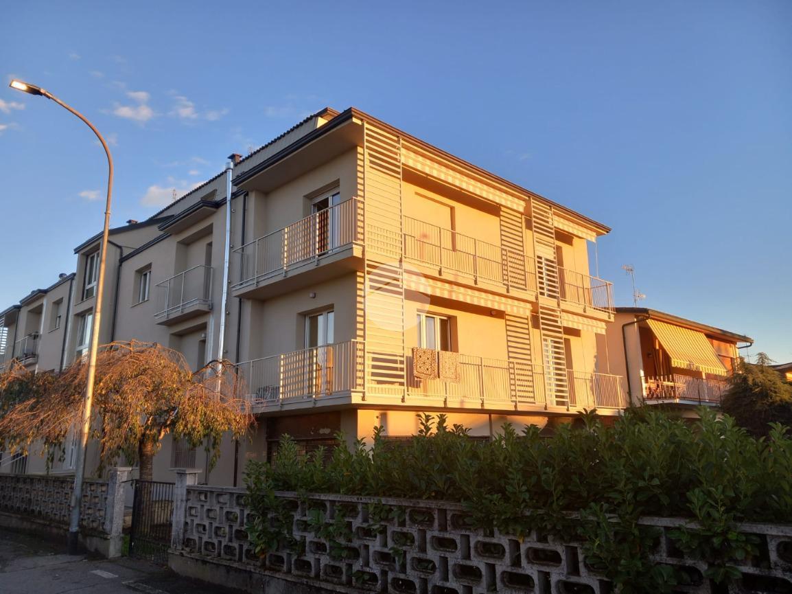 Appartamento in vendita a Pieve Porto Morone