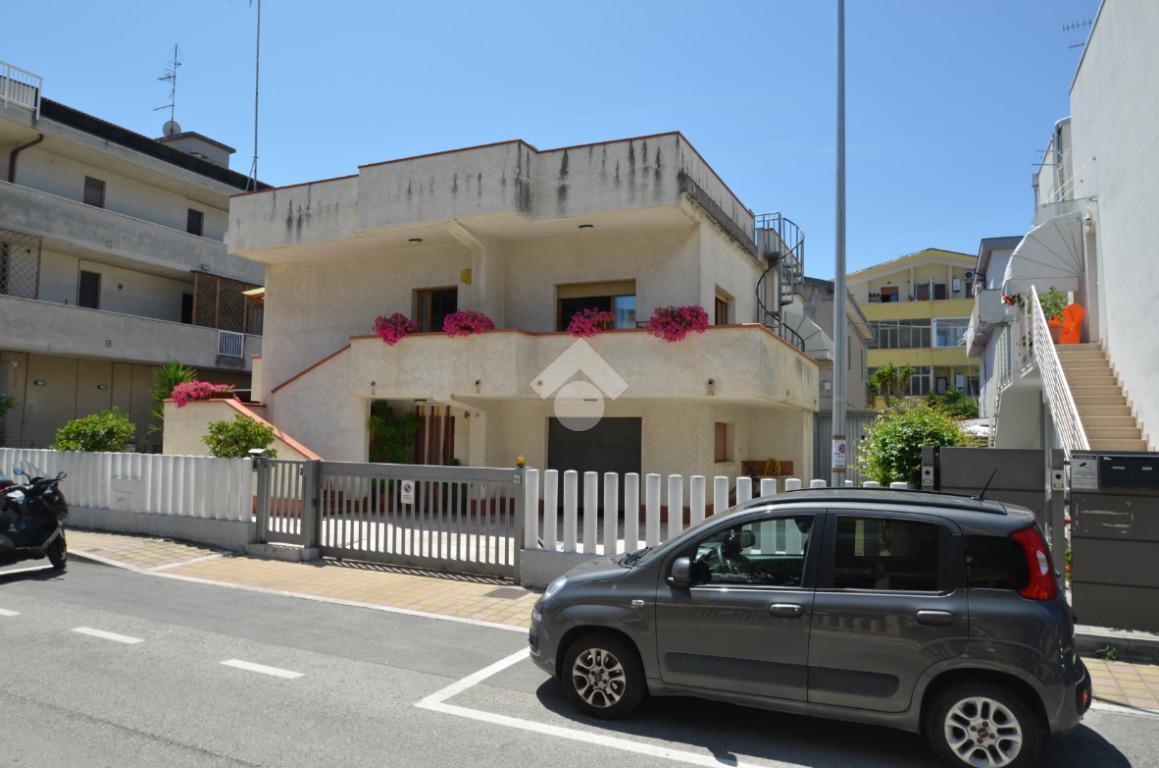 Casa indipendente in vendita a Montesilvano