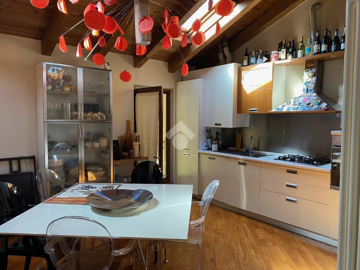 Appartamento in vendita a Pavia