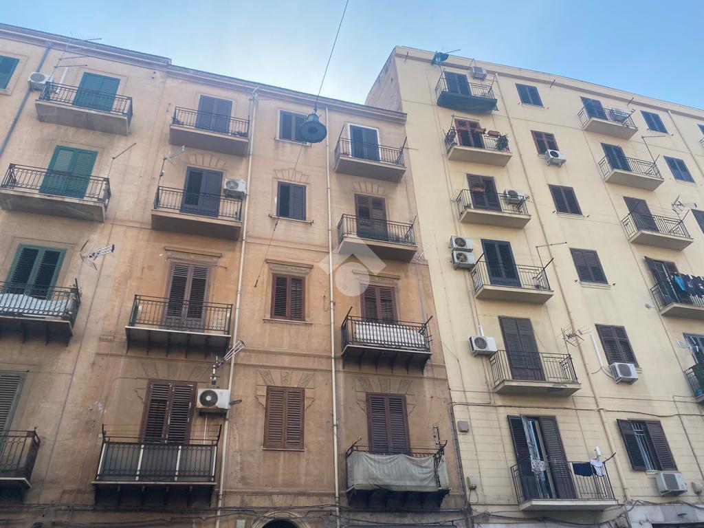 Appartamento in vendita a Palermo