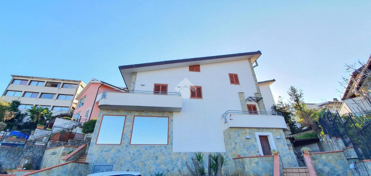 Villa in vendita a Palermo