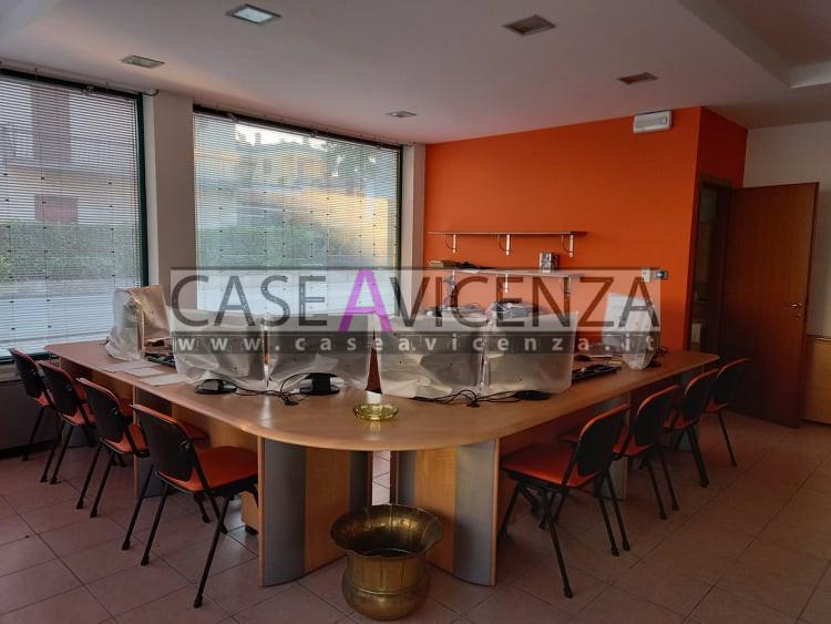 Ufficio in vendita a Dueville