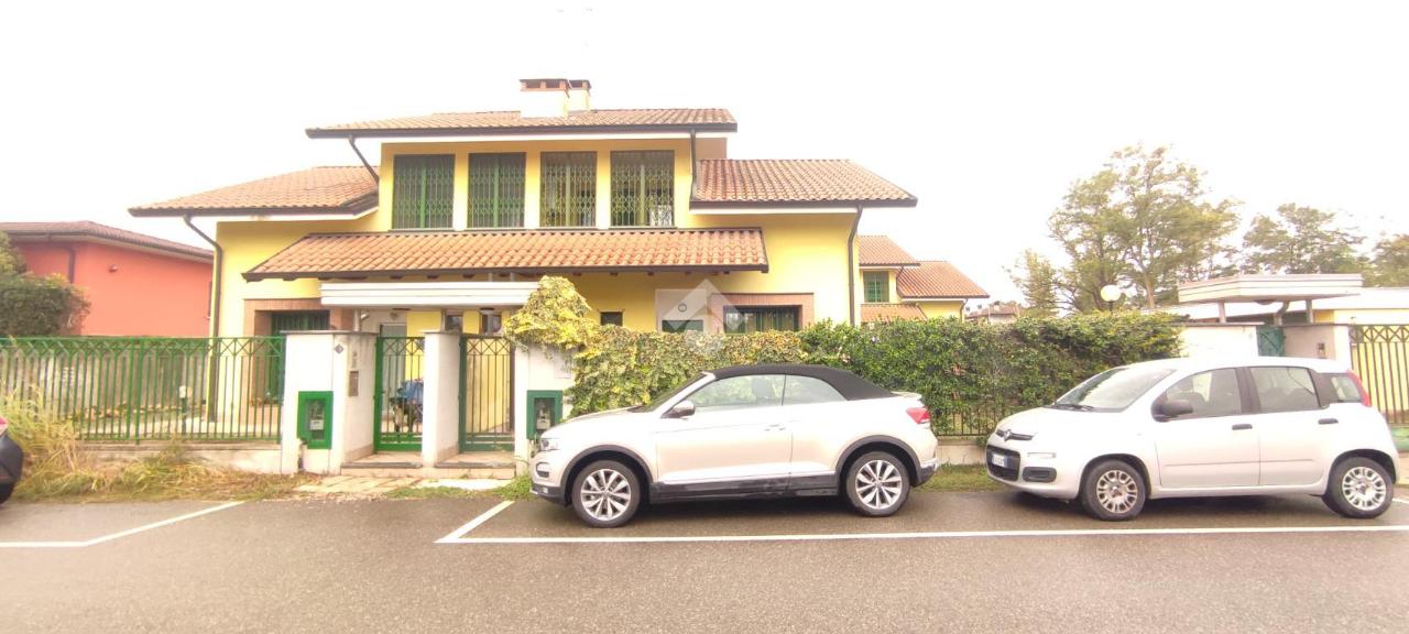 Villa a schiera in vendita a Spessa