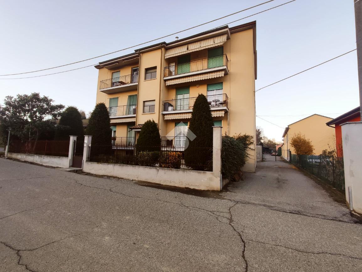 Trilocale in Via Rividizzolo 5, Stradella