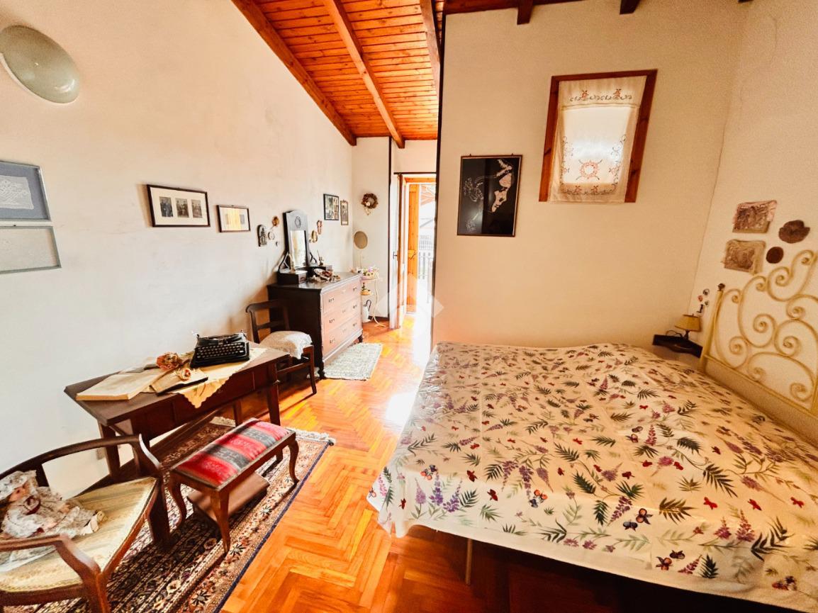 Casa indipendente in vendita a Montu' Beccaria Foto-7