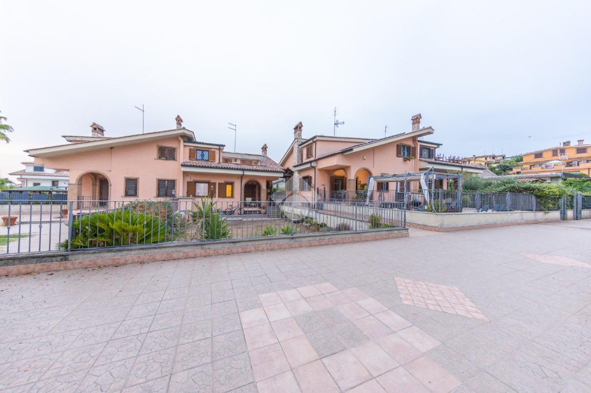 Villa in vendita a Guidonia Montecelio