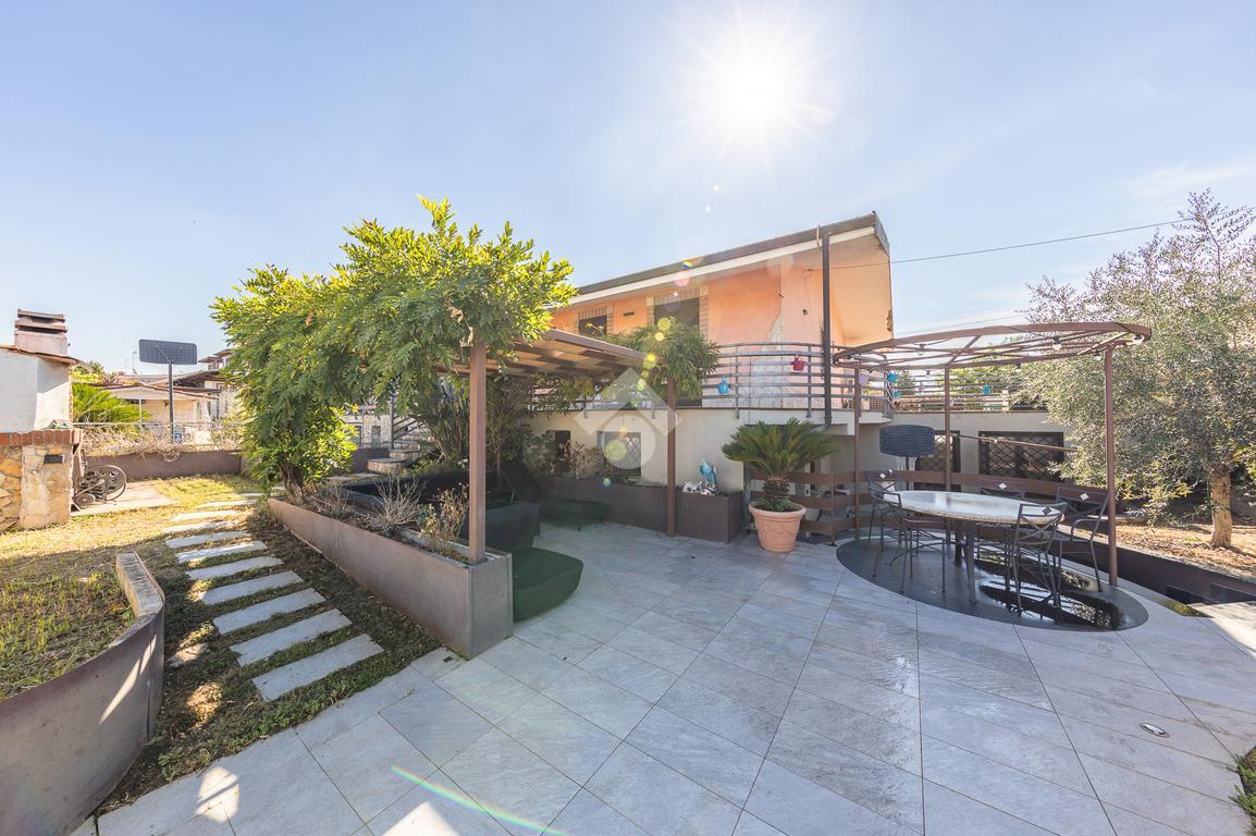 Villa in vendita a Guidonia Montecelio