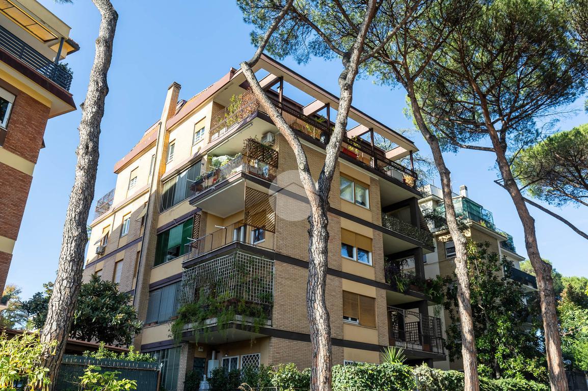 Appartamento in vendita a Roma