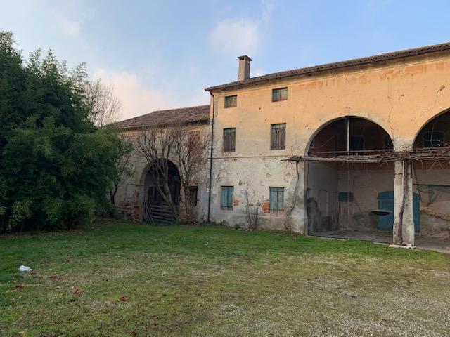 Rustico in vendita a Rovolon