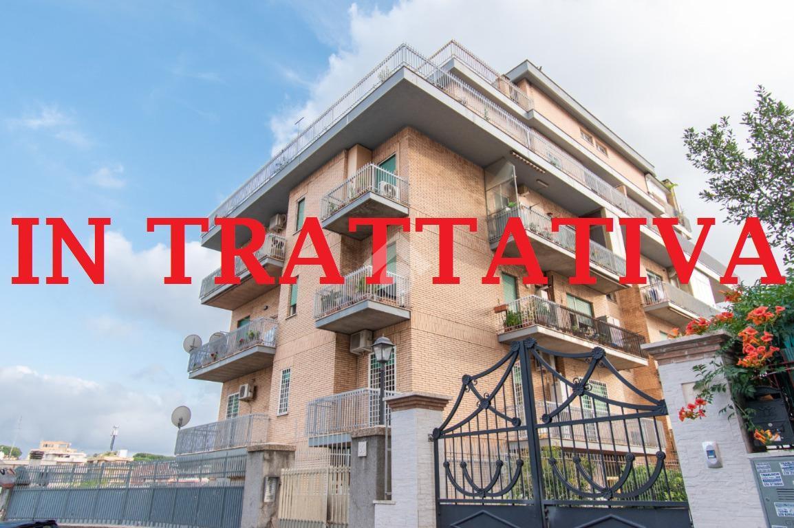 Appartamento in vendita a Roma
