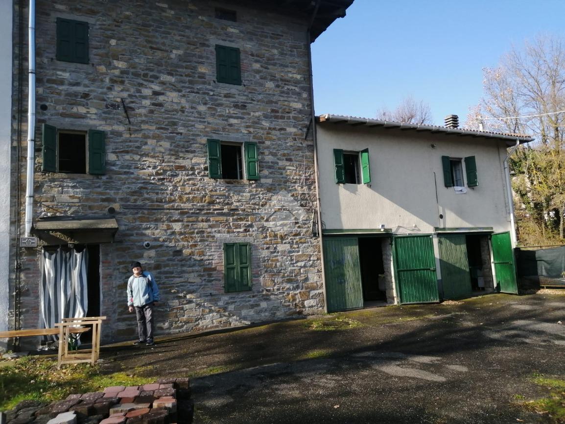 Casa indipendente in vendita a Montefiorino