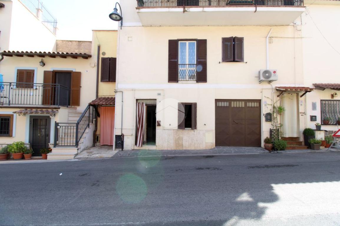 Appartamento in vendita a Montelibretti