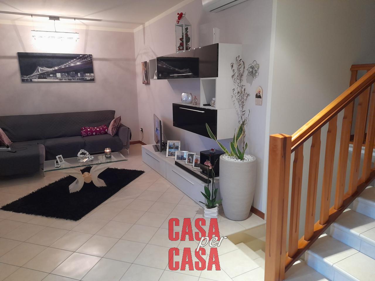 Villa in vendita a Casale Di Scodosia