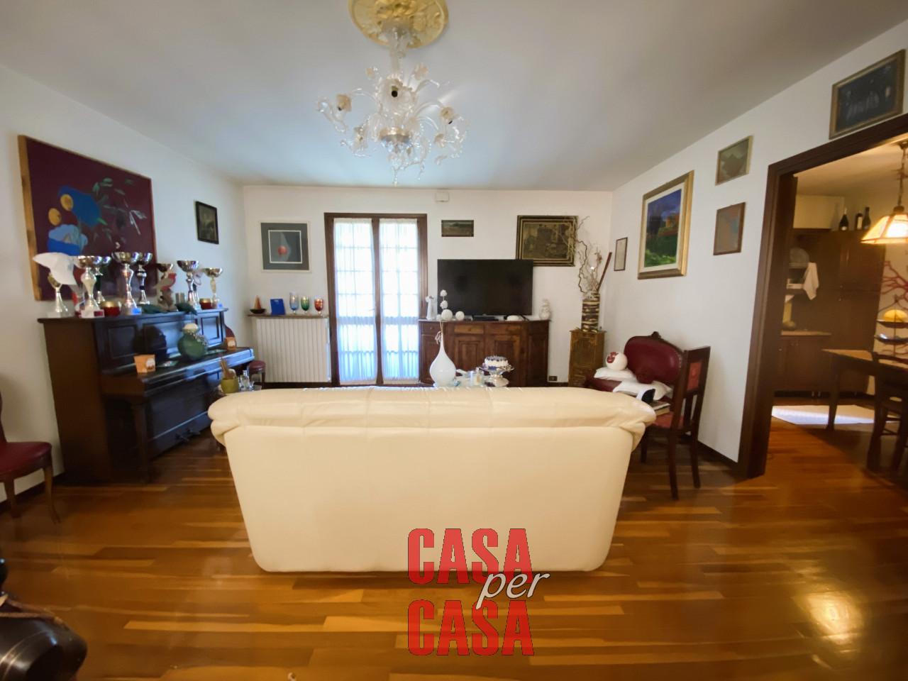 Casa indipendente in vendita a Solesino