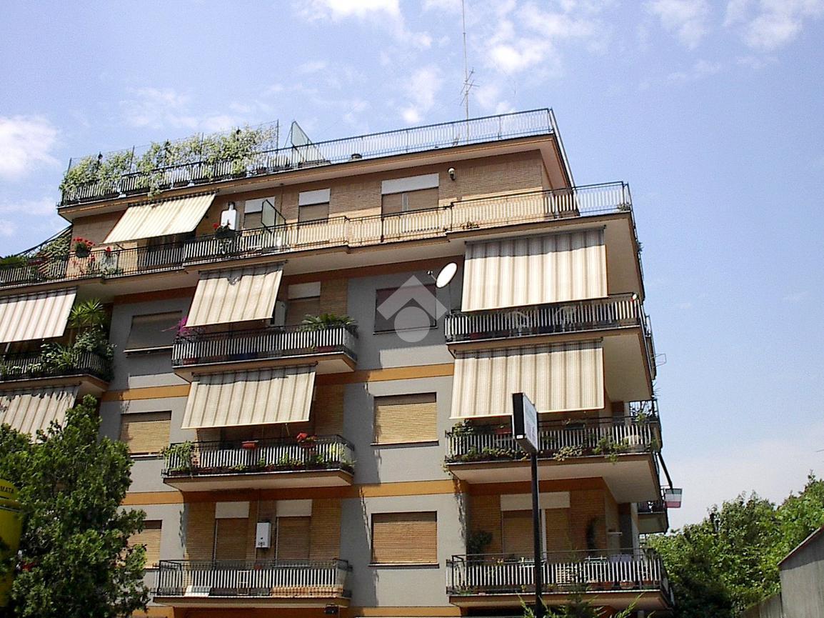 Box in affitto a Roma