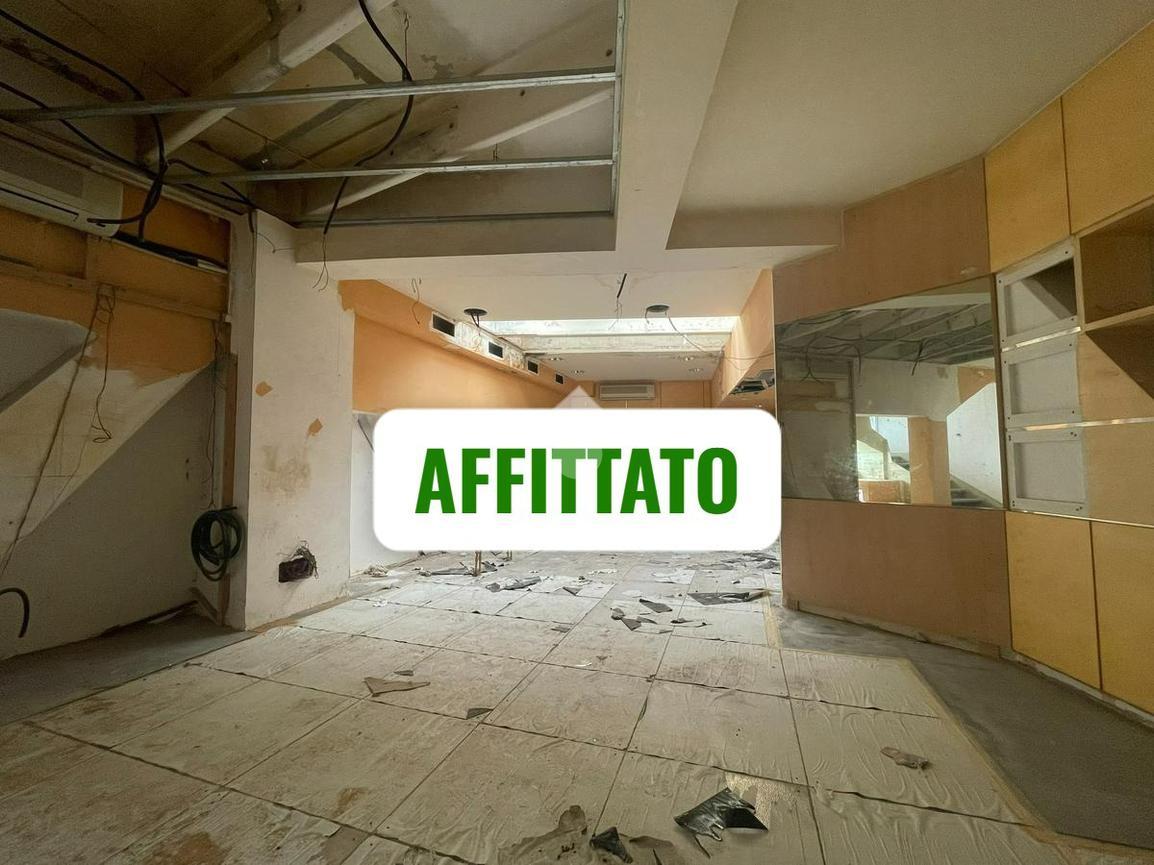 Magazzino in affitto a Roma